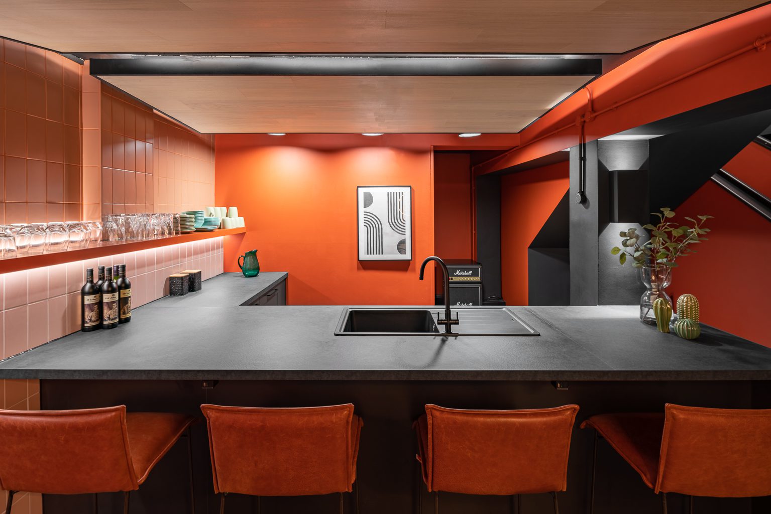 OE London Showroom – Case Study - OE Inc.